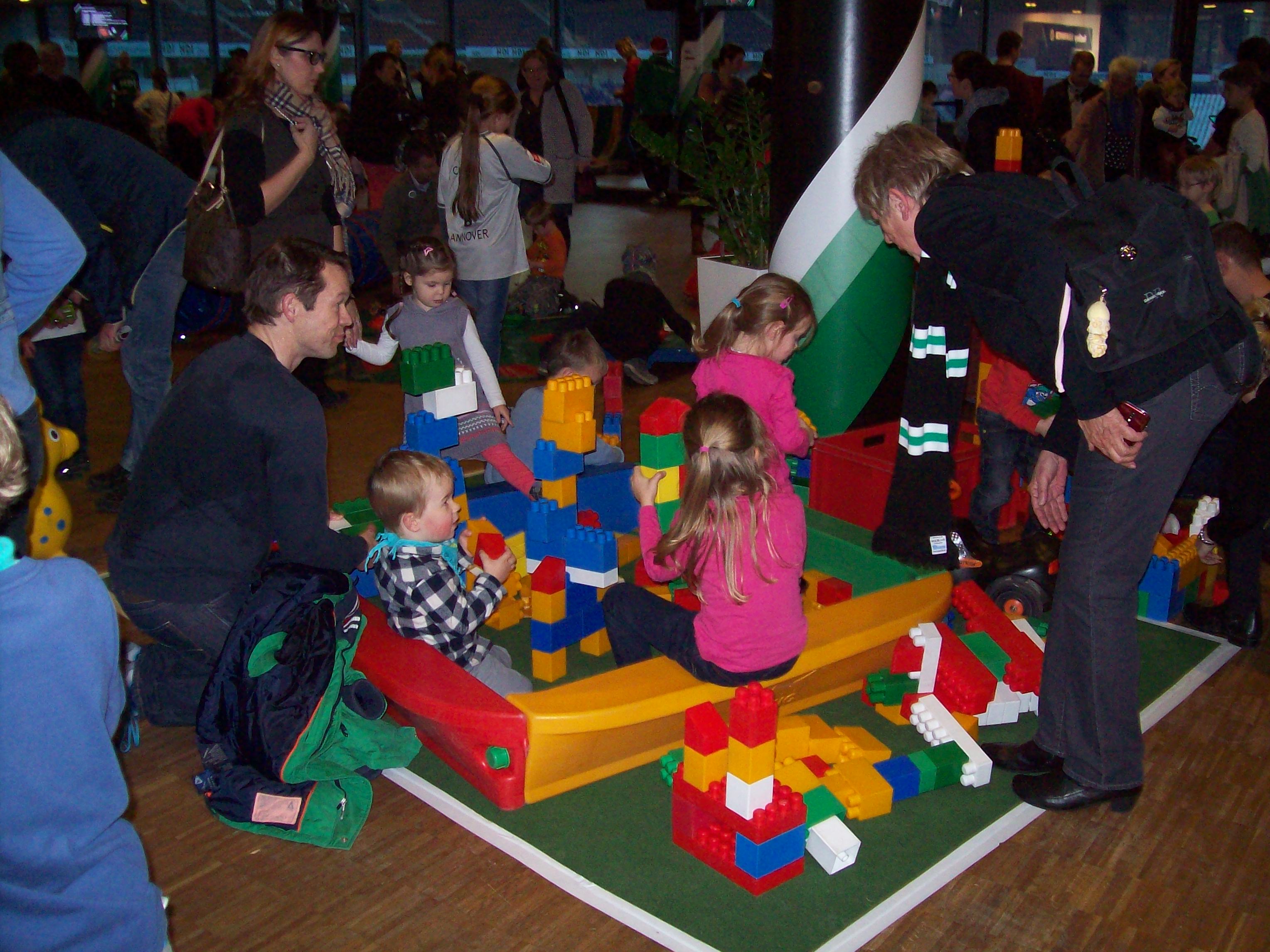 Indoor-Spielpark mieten – play and fun team