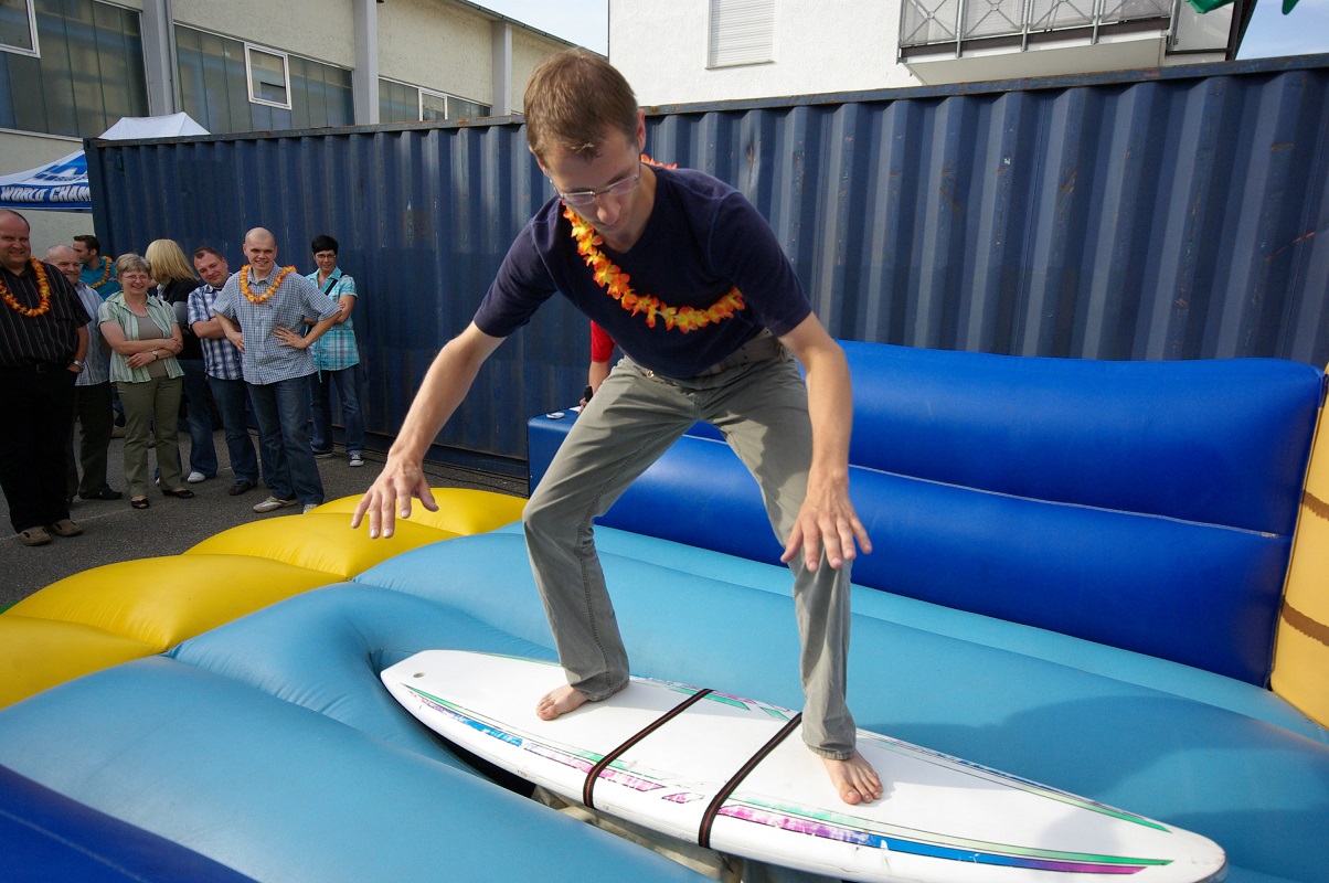 Surfsimulator mieten – play and fun team